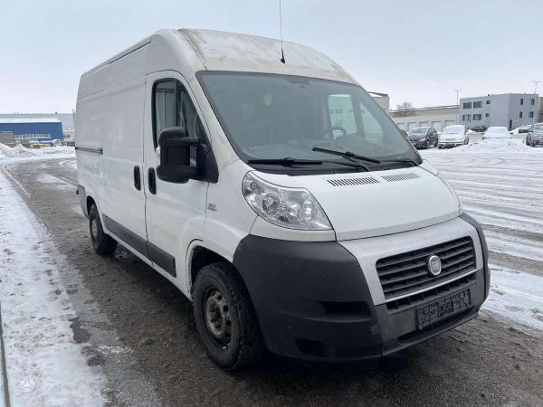 White Fiat Ducato 2010 in Marijampole, with an engine capacity of 2.30 L and mileage of 282 thousand km for 4000 €, photo 3 on AUTOMOTO.COM.LV