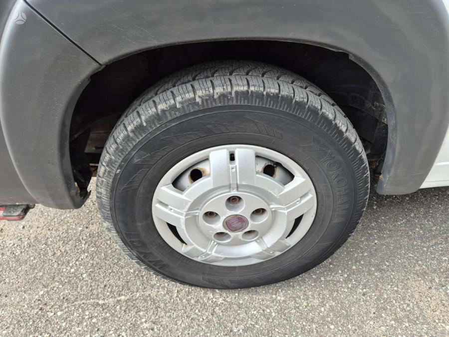 Balts Fiat Ducato 2010 Klaipėda, ar dzinēja tilpumu 3.00 L un nobraukumu 129 tūkst. km par 6000 €, foto 22 vietnē AUTOMOTO.COM.LV