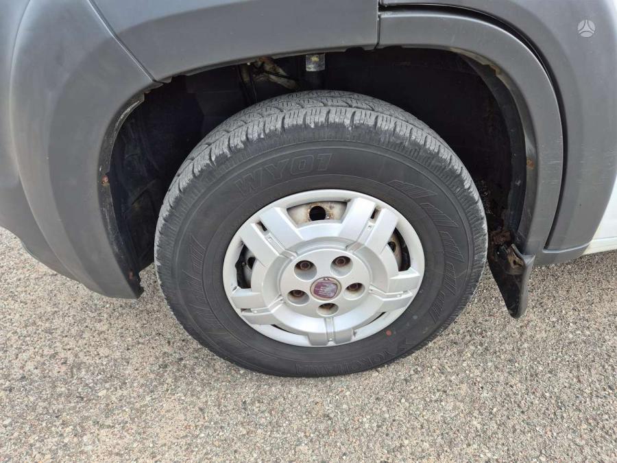 Balts Fiat Ducato 2010 Klaipėda, ar dzinēja tilpumu 3.00 L un nobraukumu 129 tūkst. km par 6000 €, foto 24 vietnē AUTOMOTO.COM.LV