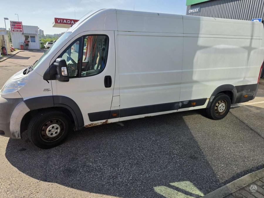 Balts Fiat Ducato 2011 Viļņa, ar dzinēja tilpumu 3.00 L un nobraukumu 387 tūkst. km par 4900 €, foto 1 vietnē AUTOMOTO.COM.LV