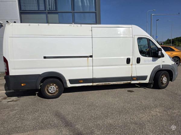 Balts Fiat Ducato 2011 Viļņa, ar dzinēja tilpumu 3.00 L un nobraukumu 387 tūkst. km par 4900 €, foto 3 vietnē AUTOMOTO.COM.LV