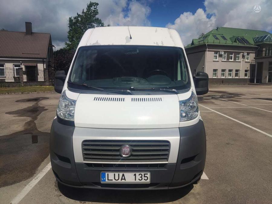 White Fiat Ducato 2011 in Siauliai, with an engine capacity of 2.29 L and mileage of 326 thousand km for 3800 €, photo 4 on AUTOMOTO.COM.LV