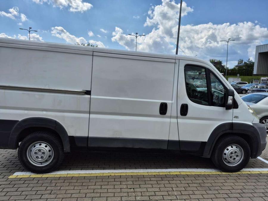 Balts Fiat Ducato 2011 Kauņa, ar dzinēja tilpumu 2.30 L un nobraukumu 378 tūkst. km par 3600 €, foto 6 vietnē AUTOMOTO.COM.LV