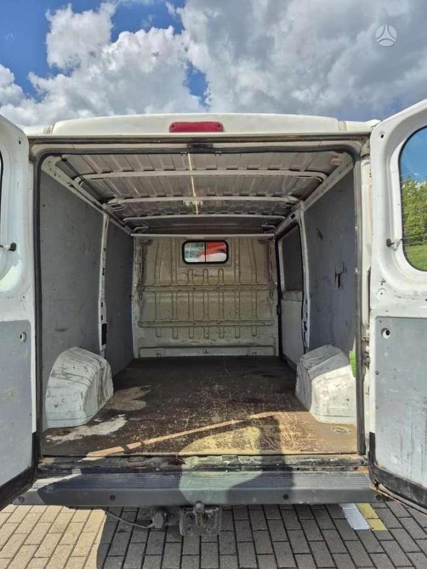 Balts Fiat Ducato 2011 Kauņa, ar dzinēja tilpumu 2.30 L un nobraukumu 378 tūkst. km par 3600 €, foto 9 vietnē AUTOMOTO.COM.LV