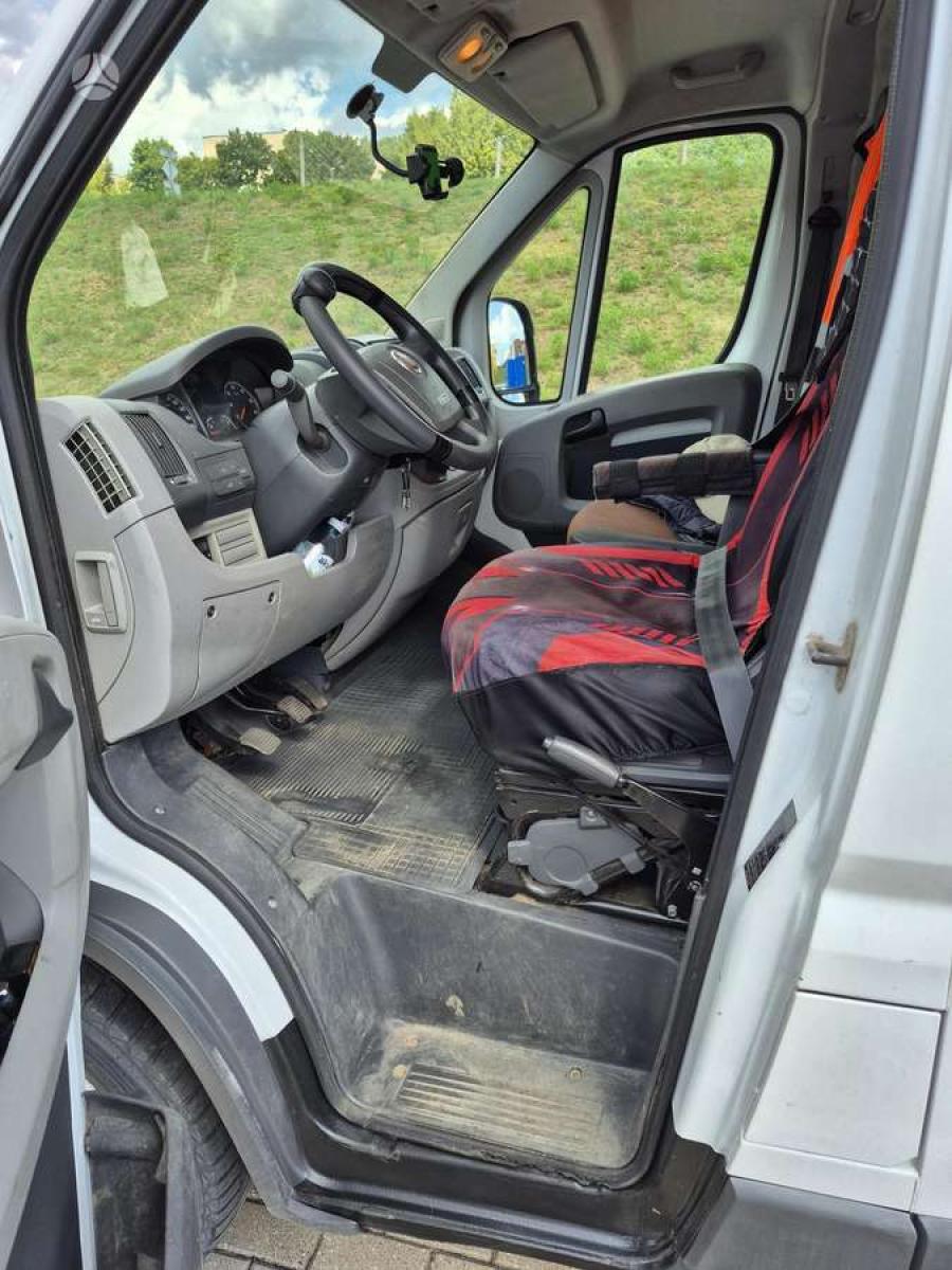 Balts Fiat Ducato 2011 Kauņa, ar dzinēja tilpumu 2.30 L un nobraukumu 378 tūkst. km par 3600 €, foto 11 vietnē AUTOMOTO.COM.LV