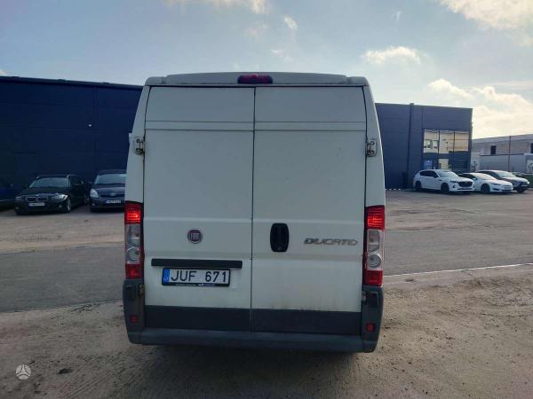 White Fiat Ducato 2011 in Vilnius, with an engine capacity of 2.29 L and mileage of 253 thousand km for 4900 €, photo 5 on AUTOMOTO.COM.LV