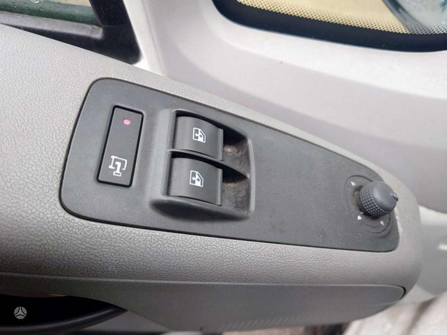 White Fiat Ducato 2011 in Vilnius, with an engine capacity of 2.29 L and mileage of 253 thousand km for 4900 €, photo 19 on AUTOMOTO.COM.LV