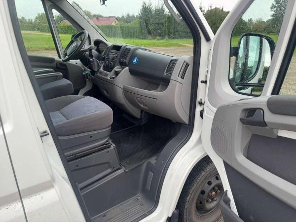 White Fiat Ducato 2011 in Taurage, with an engine capacity of 2.30 L and mileage of 126 thousand km for 6000 €, photo 10 on AUTOMOTO.COM.LV