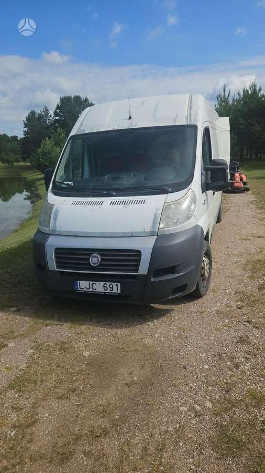 White Fiat Ducato 2012 in Silale, with an engine capacity of 1.96 L and mileage of 285 thousand km for 3400 €, photo 6 on AUTOMOTO.COM.LV