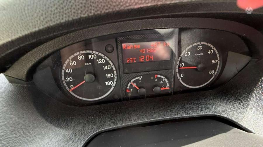 Balts Fiat Ducato 2012 Panevēža, ar dzinēja tilpumu 2.29 L un nobraukumu 407 tūkst. km par 4500 €, foto 17 vietnē AUTOMOTO.COM.LV