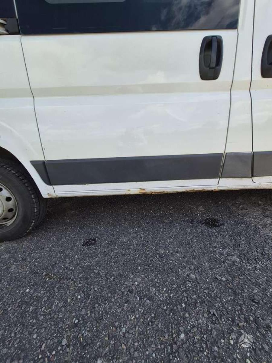 White Fiat Ducato 2013 in Svencionys, with an engine capacity of 1.96 L and mileage of 322 thousand km for 3999 €, photo 8 on AUTOMOTO.COM.LV