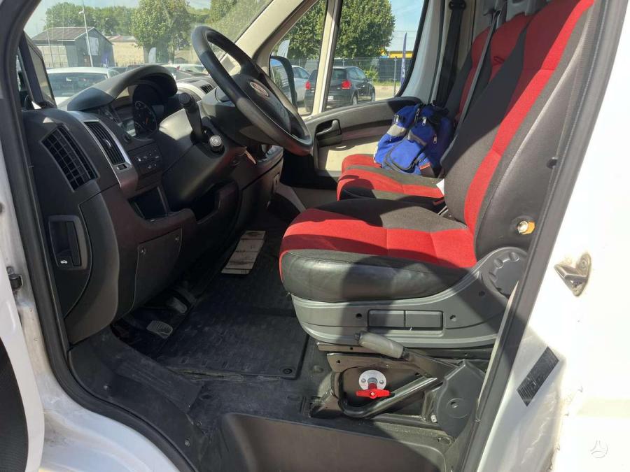 Balts Fiat Ducato 2013 Tauragė, ar dzinēja tilpumu 2.30 L un nobraukumu 290 tūkst. km par 7300 €, foto 13 vietnē AUTOMOTO.COM.LV