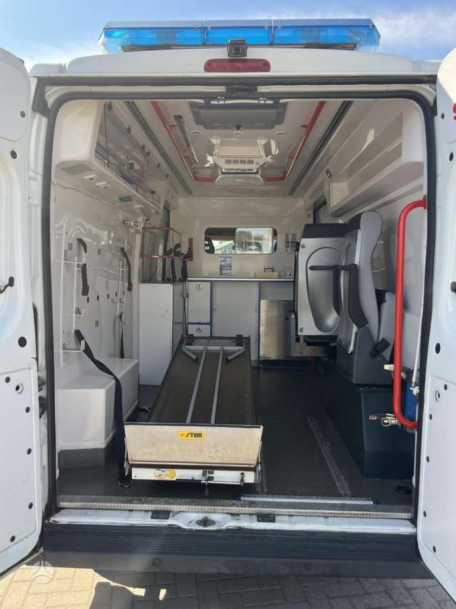 Balts Fiat Ducato 2013 Tauragė, ar dzinēja tilpumu 2.30 L un nobraukumu 290 tūkst. km par 7300 €, foto 20 vietnē AUTOMOTO.COM.LV