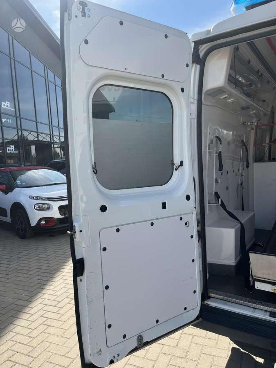 Balts Fiat Ducato 2013 Tauragė, ar dzinēja tilpumu 2.30 L un nobraukumu 290 tūkst. km par 7300 €, foto 21 vietnē AUTOMOTO.COM.LV