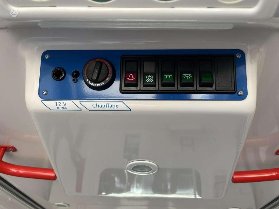 Balts Fiat Ducato 2013 Tauragė, ar dzinēja tilpumu 2.30 L un nobraukumu 290 tūkst. km par 7300 €, foto 27 vietnē AUTOMOTO.COM.LV