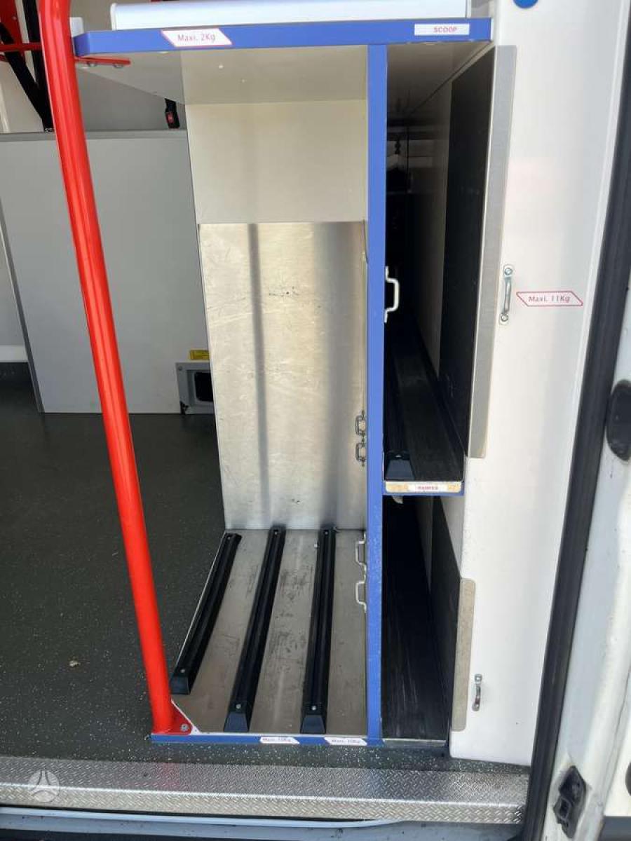 Balts Fiat Ducato 2013 Tauragė, ar dzinēja tilpumu 2.30 L un nobraukumu 290 tūkst. km par 7300 €, foto 31 vietnē AUTOMOTO.COM.LV
