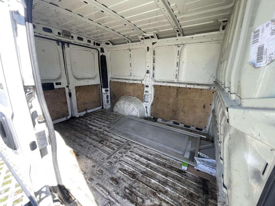 Balts Fiat Ducato 2013 Šauļi, ar dzinēja tilpumu 2.00 L un nobraukumu 274 tūkst. km par 2950 €, foto 11 vietnē AUTOMOTO.COM.LV