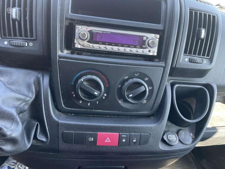 Balts Fiat Ducato 2013 Šauļi, ar dzinēja tilpumu 2.00 L un nobraukumu 274 tūkst. km par 2950 €, foto 16 vietnē AUTOMOTO.COM.LV