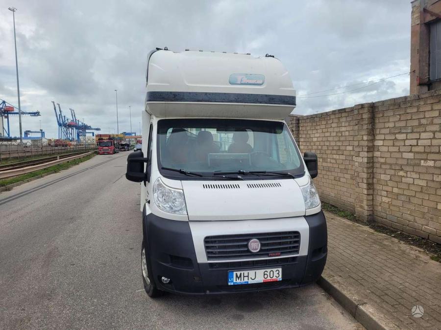 Balts Fiat Ducato 2013 Klaipėda, ar dzinēja tilpumu 3.00 L un nobraukumu 380 tūkst. km par 8500 €, foto 4 vietnē AUTOMOTO.COM.LV