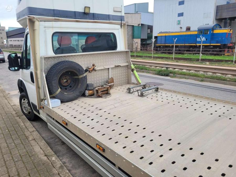 Balts Fiat Ducato 2013 Klaipėda, ar dzinēja tilpumu 3.00 L un nobraukumu 380 tūkst. km par 8500 €, foto 5 vietnē AUTOMOTO.COM.LV