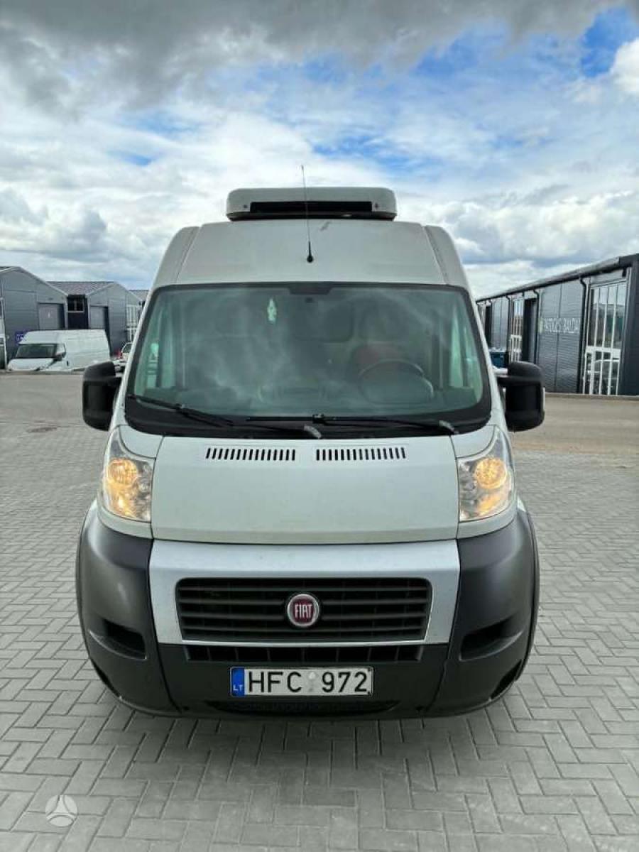 White Fiat Ducato 2014 in Kaunas, with an engine capacity of 2.29 L and mileage of 455 thousand km for 5200 €, photo 3 on AUTOMOTO.COM.LV