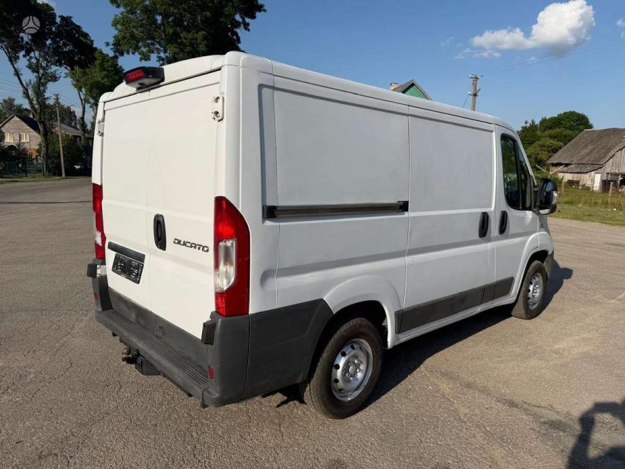 White Fiat Ducato 2014 in Silale, with an engine capacity of 2.30 L and mileage of 319 thousand km for 5690 €, photo 7 on AUTOMOTO.COM.LV
