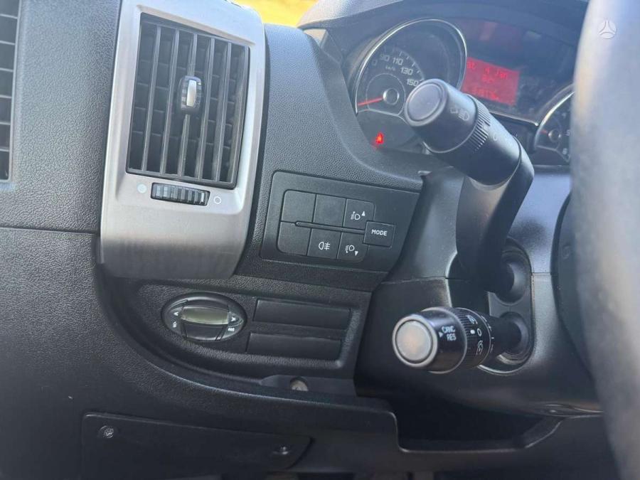 White Fiat Ducato 2014 in Silale, with an engine capacity of 2.30 L and mileage of 319 thousand km for 5690 €, photo 14 on AUTOMOTO.COM.LV