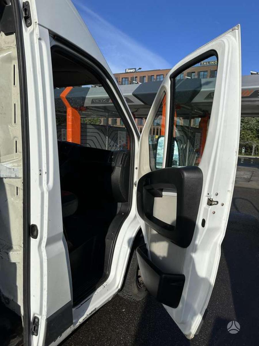 Balts Fiat Ducato 2014 Viļņa, ar dzinēja tilpumu 2.30 L un nobraukumu 196 tūkst. km par 2500 €, foto 14 vietnē AUTOMOTO.COM.LV