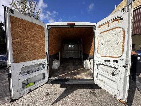 Balts Fiat Ducato 2014 Viļņa, ar dzinēja tilpumu 2.29 L un nobraukumu 340 tūkst. km par 5000 €, foto 5 vietnē AUTOMOTO.COM.LV
