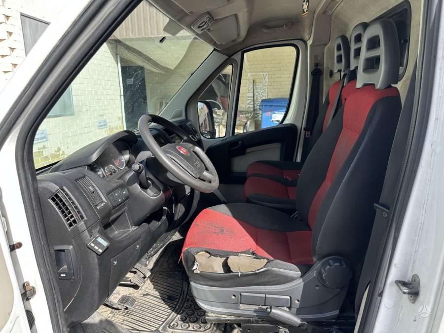 White Fiat Ducato 2014 in Vilnius, with an engine capacity of 2.29 L and mileage of 340 thousand km for 5000 €, photo 7 on AUTOMOTO.COM.LV
