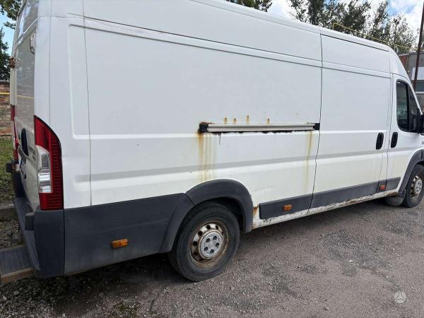 Fiat Ducato 2014 Šauļi vietnē Balts Fiat Ducato 2014 Šauļi, ar dzinēja tilpumu 3.00 L un nobraukumu 513 tūkst. km par 2500 €, foto 5 vietnē AUTOMOTO.COM.LV