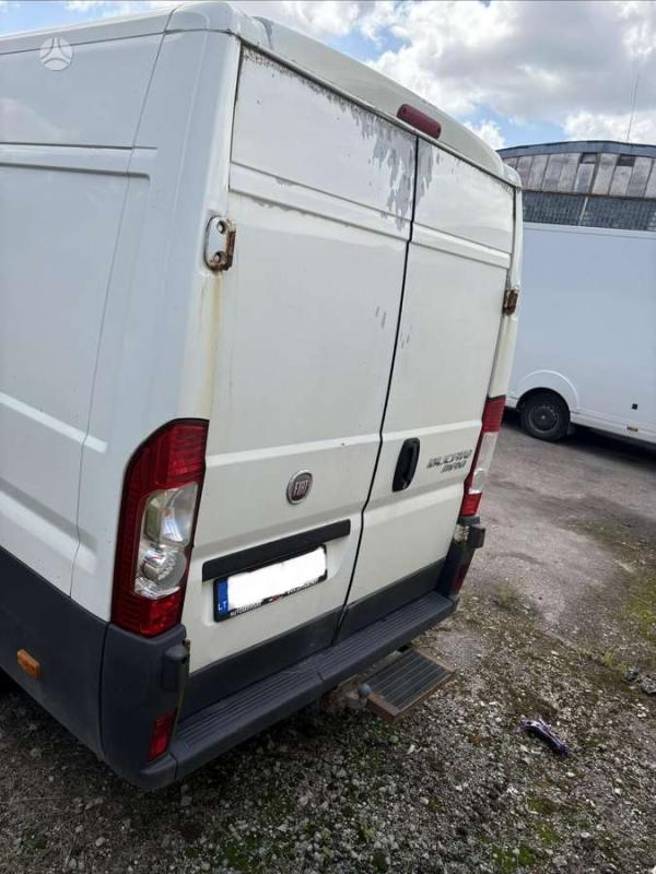 Fiat Ducato 2014 Šauļi vietnē Balts Fiat Ducato 2014 Šauļi, ar dzinēja tilpumu 3.00 L un nobraukumu 513 tūkst. km par 2500 €, foto 7 vietnē AUTOMOTO.COM.LV