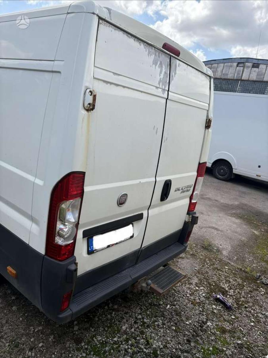 Balts Fiat Ducato 2014 Šauļi, ar dzinēja tilpumu 3.00 L un nobraukumu 513 tūkst. km par 2500 €, foto 7 vietnē AUTOMOTO.COM.LV