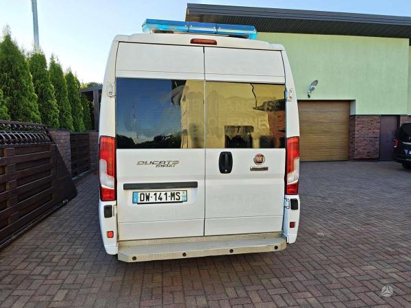 Balts Fiat Ducato 2015 Tauragė, ar dzinēja tilpumu 2.30 L un nobraukumu 360 tūkst. km par 6900 €, foto 6 vietnē AUTOMOTO.COM.LV