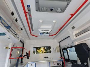 White Fiat Ducato 2015 in Taurage, with an engine capacity of 2.30 L and mileage of 360 thousand km for 6900 €, photo 12 on AUTOMOTO.COM.LV