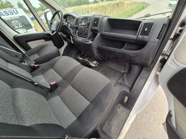 Balts Fiat Ducato 2015 Tauragė, ar dzinēja tilpumu 2.30 L un nobraukumu 300 tūkst. km par 8470 €, foto 7 vietnē AUTOMOTO.COM.LV