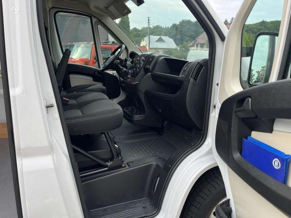 Balts Fiat Ducato 2015 Alīta, ar dzinēja tilpumu 0.00 L un nobraukumu 178 tūkst. km par 9990 €, foto 9 vietnē AUTOMOTO.COM.LV