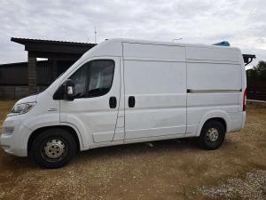 White Fiat Ducato 2015 in Taurage, with an engine capacity of 2.30 L and mileage of 398 thousand km for 7400 €, photo 9 on AUTOMOTO.COM.LV