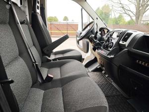 White Fiat Ducato 2015 in Taurage, with an engine capacity of 2.30 L and mileage of 398 thousand km for 7400 €, photo 12 on AUTOMOTO.COM.LV