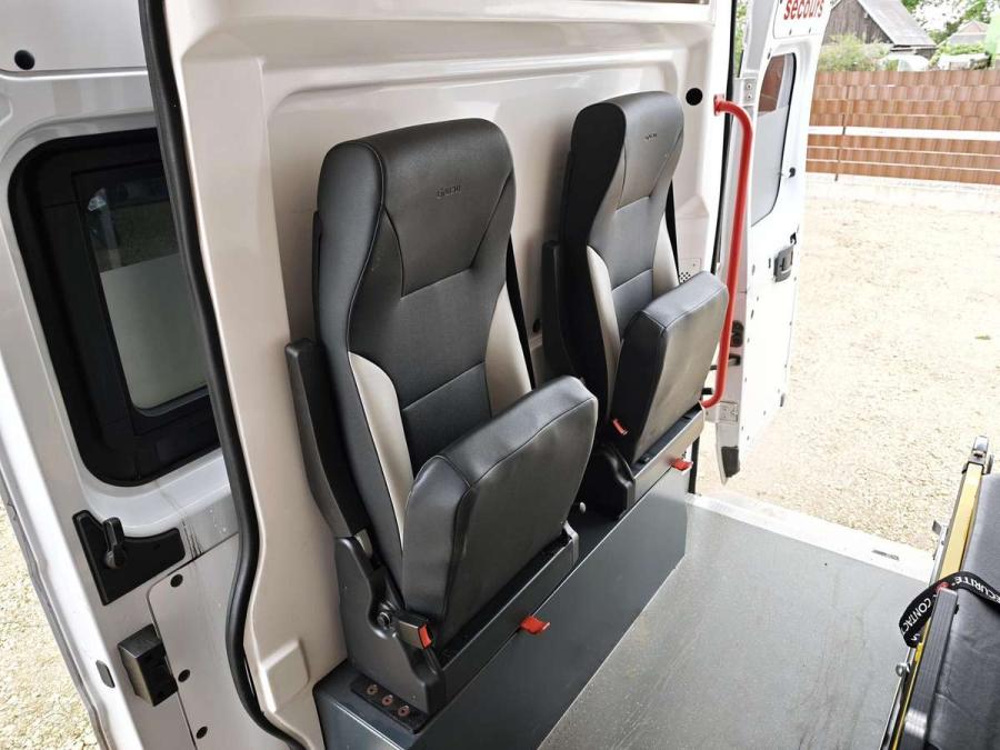 White Fiat Ducato 2015 in Taurage, with an engine capacity of 2.30 L and mileage of 398 thousand km for 7400 €, photo 20 on AUTOMOTO.COM.LV