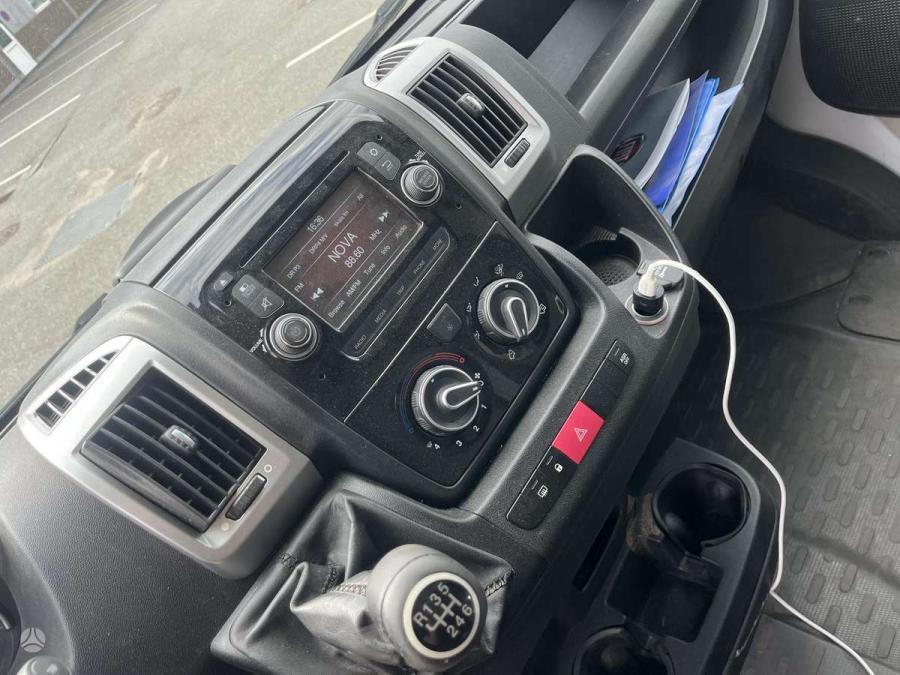 White Fiat Ducato 2015 in Vilnius, with an engine capacity of 2.29 L and mileage of 340 thousand km for 4500 €, photo 9 on AUTOMOTO.COM.LV
