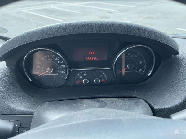Balts Fiat Ducato 2015 Viļņa, ar dzinēja tilpumu 2.29 L un nobraukumu 340 tūkst. km par 4500 €, foto 10 vietnē AUTOMOTO.COM.LV