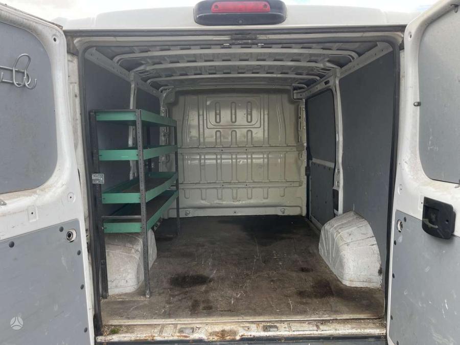 White Fiat Ducato 2015 in Vilnius, with an engine capacity of 2.29 L and mileage of 340 thousand km for 4500 €, photo 11 on AUTOMOTO.COM.LV