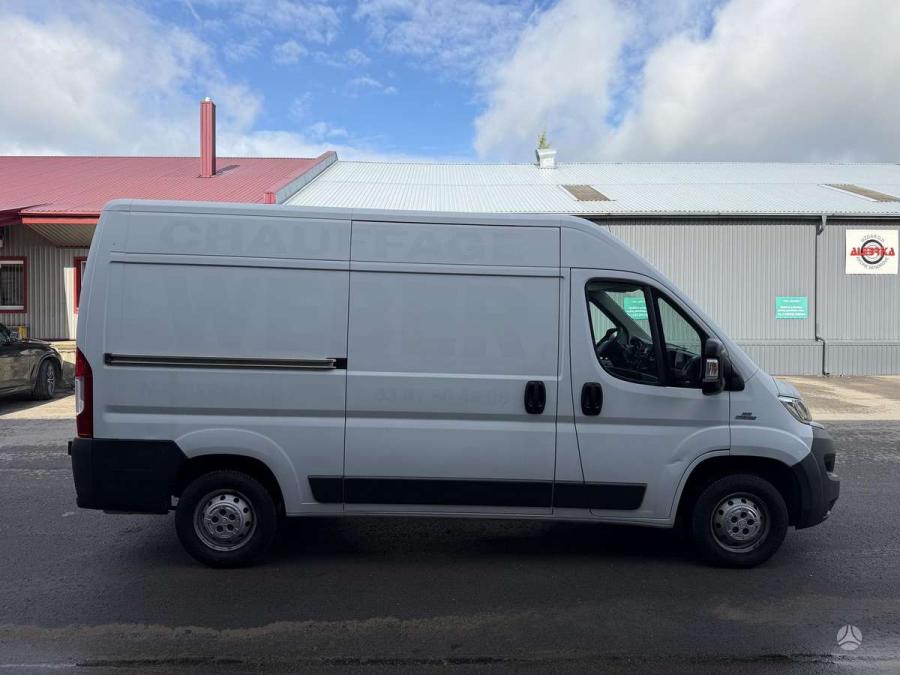 Balts Fiat Ducato 2015 Tauragė, ar dzinēja tilpumu 1.96 L un nobraukumu 229 tūkst. km par 5700 €, foto 7 vietnē AUTOMOTO.COM.LV