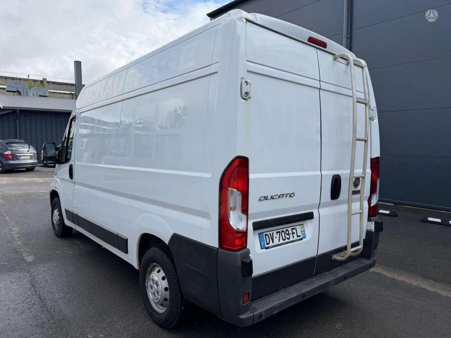 Balts Fiat Ducato 2015 Tauragė, ar dzinēja tilpumu 1.96 L un nobraukumu 229 tūkst. km par 5700 €, foto 9 vietnē AUTOMOTO.COM.LV