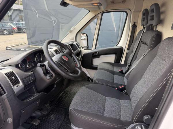 White Fiat Ducato 2015 in Taurage, with an engine capacity of 1.96 L and mileage of 229 thousand km for 5700 €, photo 11 on AUTOMOTO.COM.LV