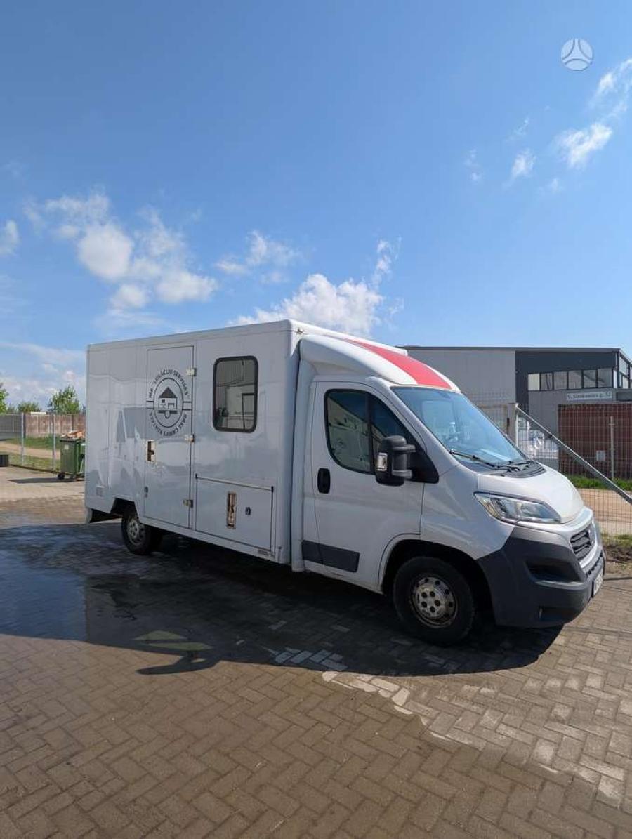 White Fiat Ducato 2015 in Vilnius, with an engine capacity of 3.00 L and mileage of 363 thousand km for 12705 €, photo 9 on AUTOMOTO.COM.LV