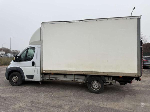 White Fiat Ducato 2016 in Taurage, with an engine capacity of 2.29 L and mileage of 350 thousand km for 7500 €, photo 8 on AUTOMOTO.COM.LV
