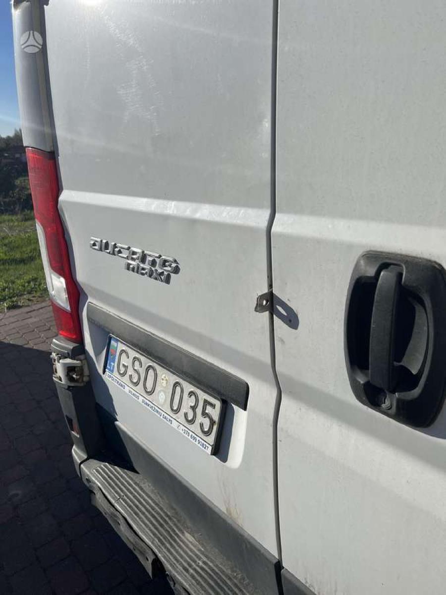 White Fiat Ducato 2016 in Vilnius, with an engine capacity of 2.29 L and mileage of 259 thousand km for 8000 €, photo 4 on AUTOMOTO.COM.LV