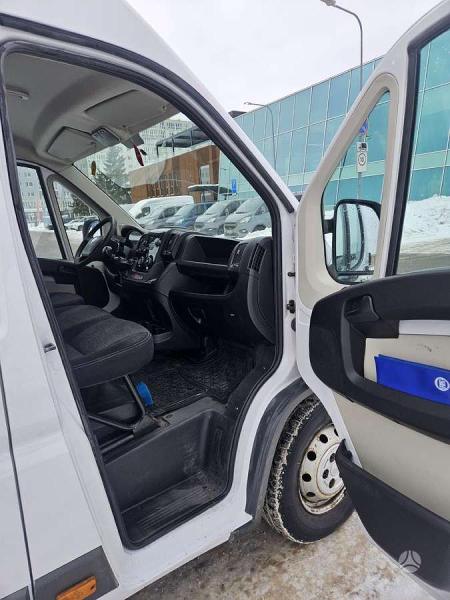 Balts Fiat Ducato 2016 Viļņa, ar dzinēja tilpumu 2.30 L un nobraukumu 472 tūkst. km par 7500 €, foto 9 vietnē AUTOMOTO.COM.LV